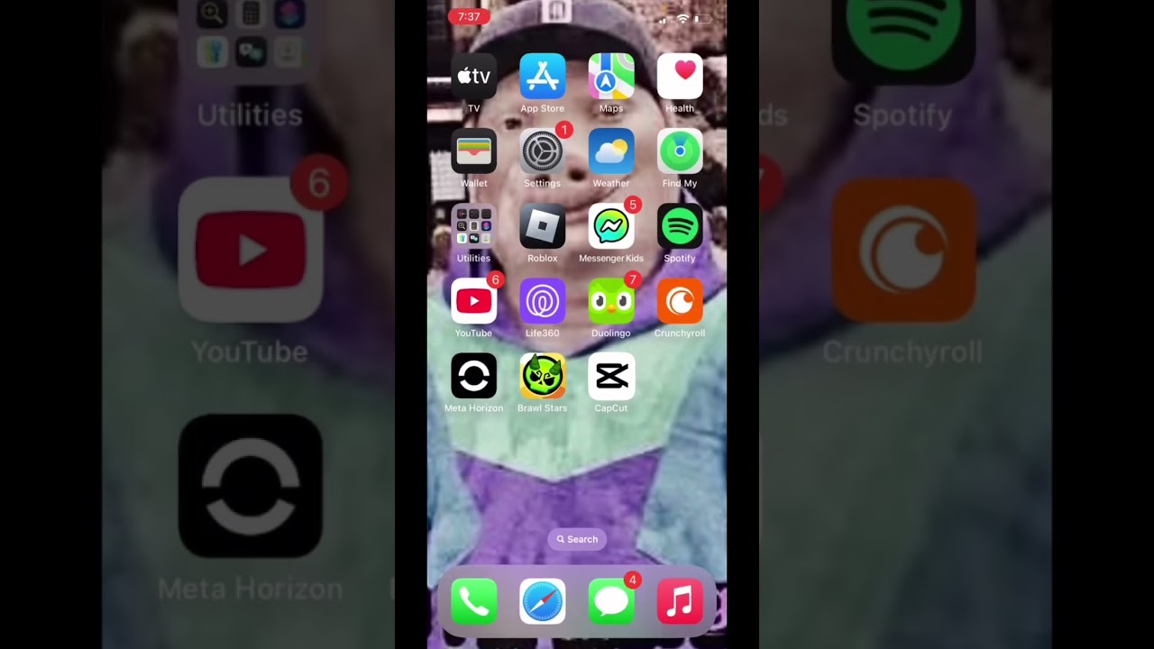 How to make a YouTube banner on CapCut free