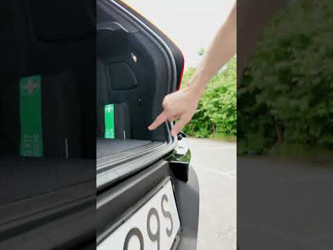 the 2024 Volvo EX40 has an Electric Towing Hook 🤗! #shorts