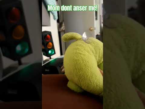Om nom!!!! Yas? Yas! Yaaaaaaaaaaaaas!!!!!!!!!!!! #funny #memes #omnom #short @Candy_kit-c4d BY:me