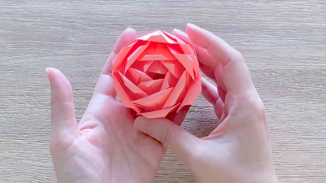 Learn How to Make a Beautiful Origami Rose – Step by Step 🌹
