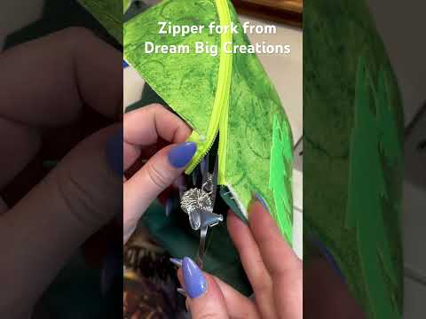 Quick how to video, you can grab yours here: https://dreambig-creations.com/product/fork/