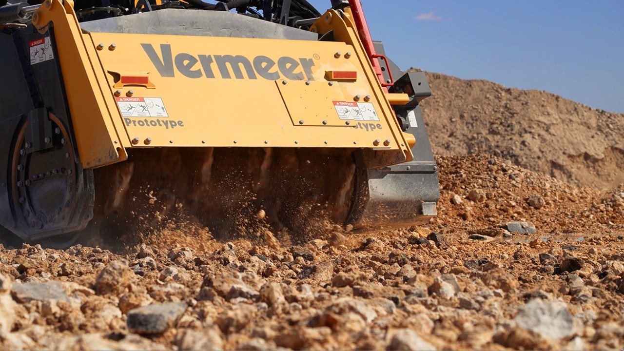 Vermeer SM55 surface miner in action