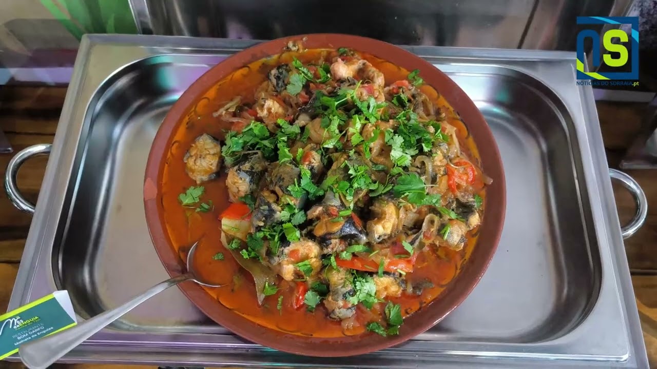 Março é mês de enguias à mesa em Salvaterra de Magos