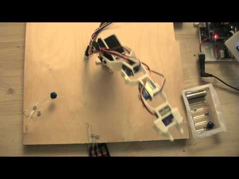 Micro Robot arm (9g Micro Servo) see video by bentommye - Thingiverse