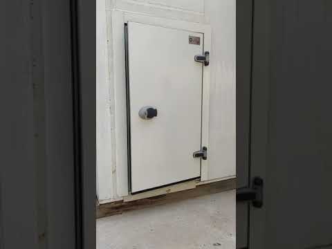 Cold Storage Door Hinge - Cold Room Door Lock Latest Price ...