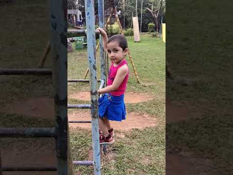 Bollywood songs|| #Shorts #Shortsforkids #Youtubeshorts #mishu #cutebaby #Bollywoodsongs #songs