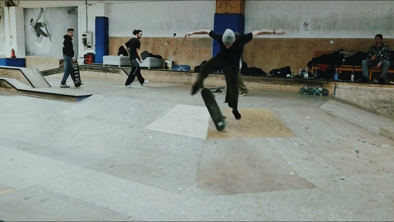 video output 820C397A EEA1 44E6 8D80 4A5B43692E44 1