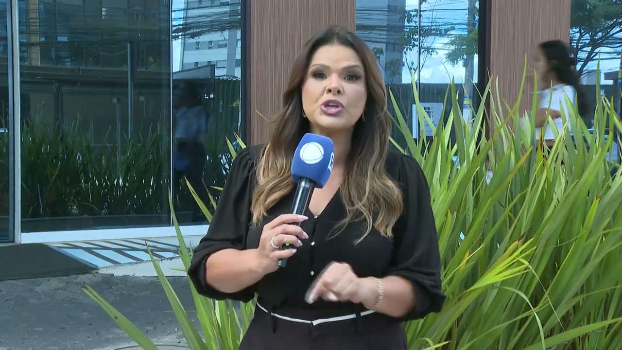 Neymar recebe alta após cirurgia no joelho em Nova Lima (MG)