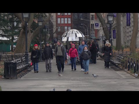 Sony FX30 + Zeiss 16-70mm OSS f/4 kit lens (sample footage) (ILME-FX30)