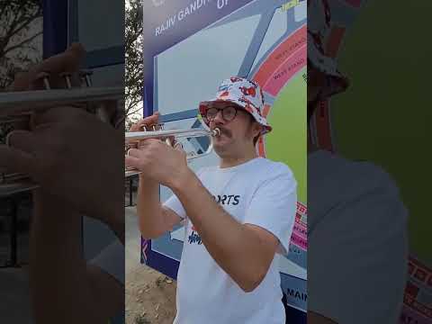 Simon Finch, trumpet player of Barmy Armyโจ