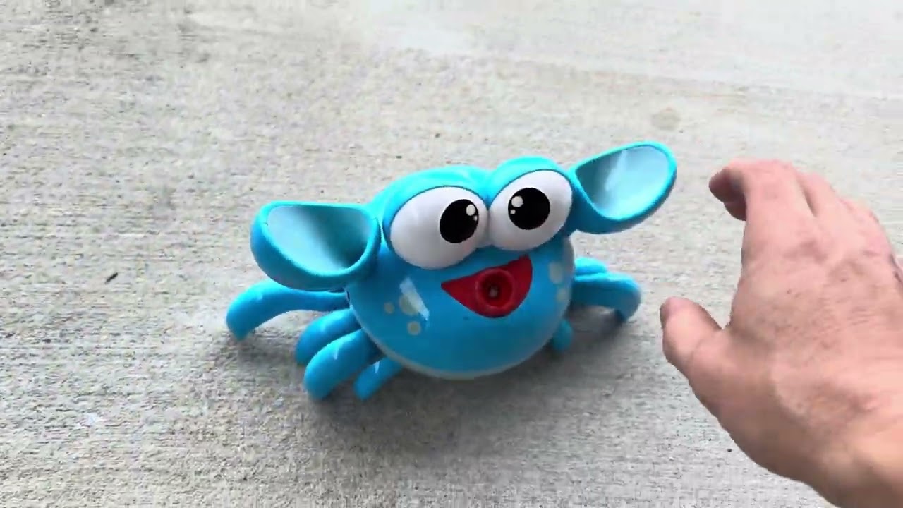 The Maxx Bubbles Dancing Crab Bubble Machine: Bubble Toy Machine For Kids | Tech Reviews