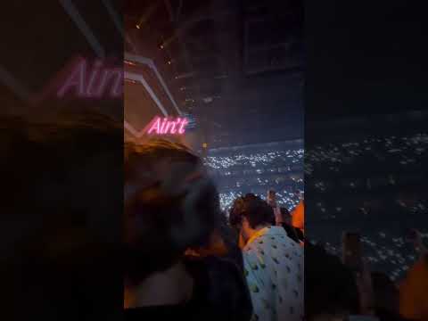 Paramore at SF 🫶🏼🙌🏻🤘🏼