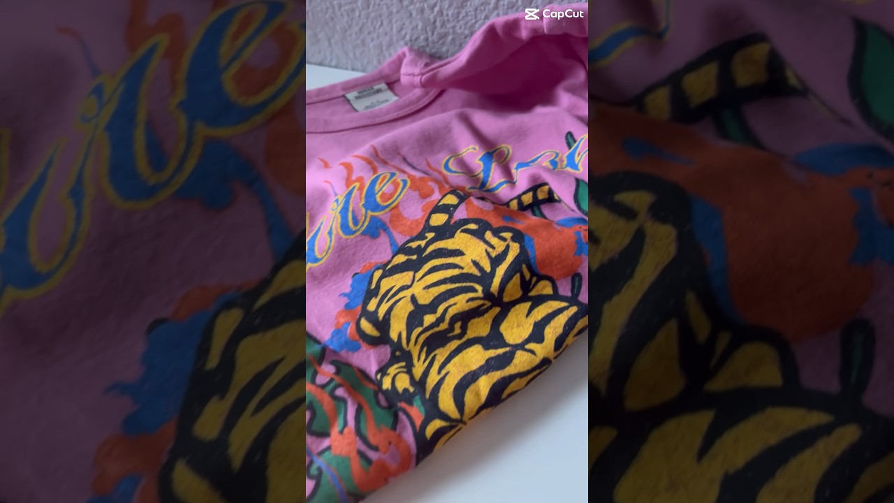 Urban outfitters unboxing #urbanoutfitters #unboxing #clothing #fypviral #fypシ #viral #viralvideo