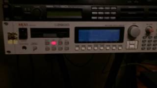Akai S2800 MIDI Stereo Digital Sampler - What To Know & Where To Buy ...