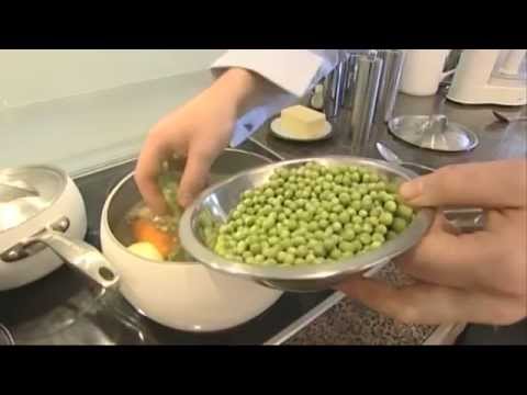 Richard McGeown cooking for the National Trust- Fresh Pea & Romaine Lettuce Soup Recipe