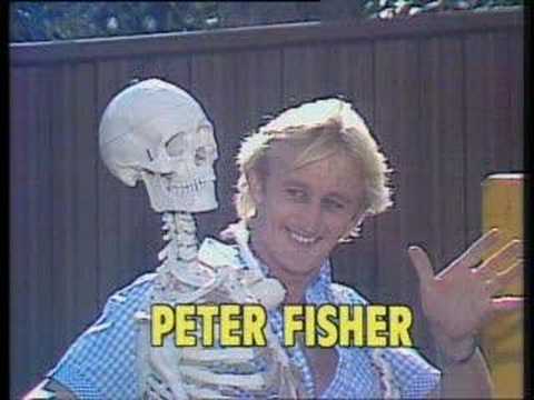 Backwards Glance: Kingswood Country – Hoyden About Town