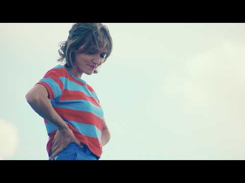 Clio - Là Je Suis Saoule | Vídeo Musical, Letra de la Canción y Karaoke