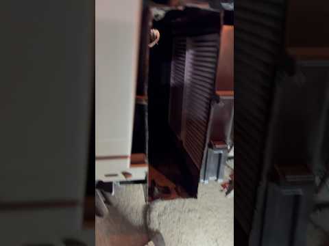 Changing Your Cabin Air Filters on a Chevy Tahoe #tahoe #Chevy #airfilter #mechanic