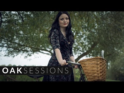Emily Mae Winters - Blackberry Lane | Oak Sessions