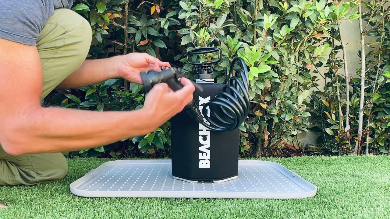 BeachBox - Shower Gun & Tank Fastener