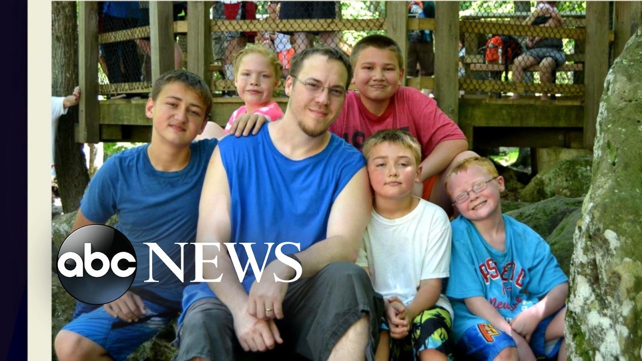 YouTube stars lose custody of 2 children after prank videos