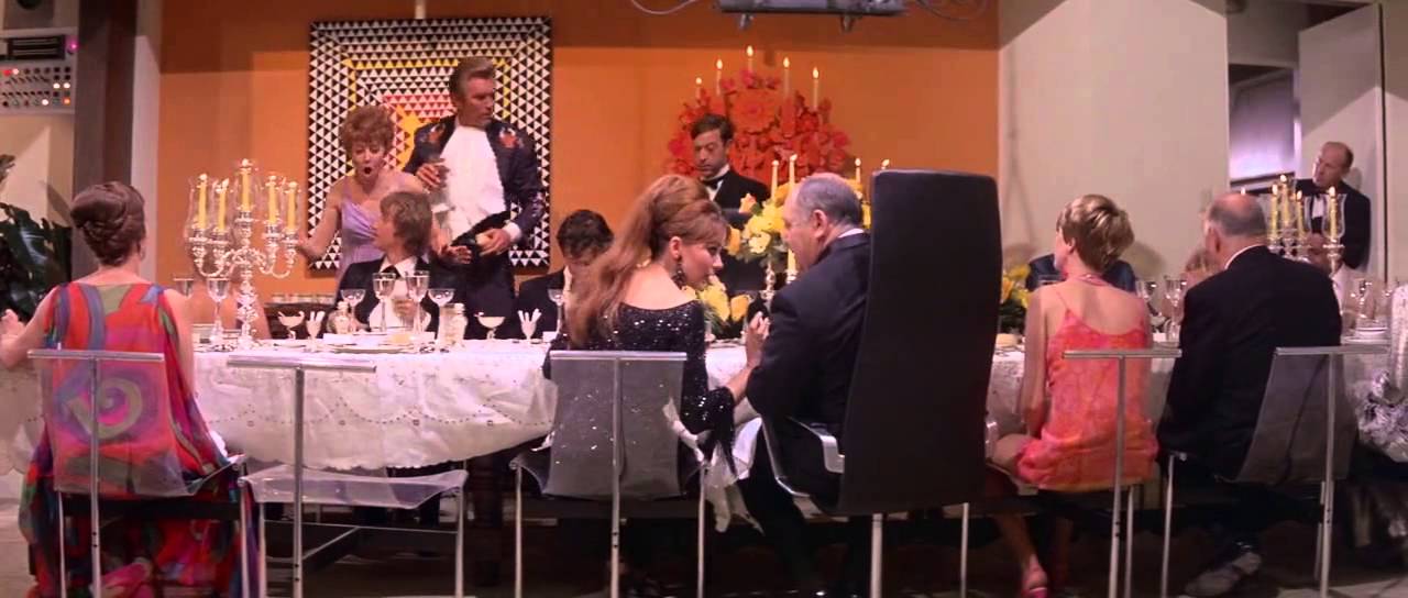 The Party 1968 sa prevodom