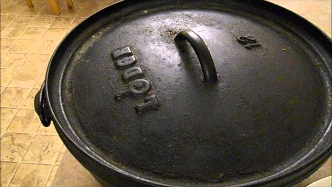 pineapple upsidedown cake in a dutch oven