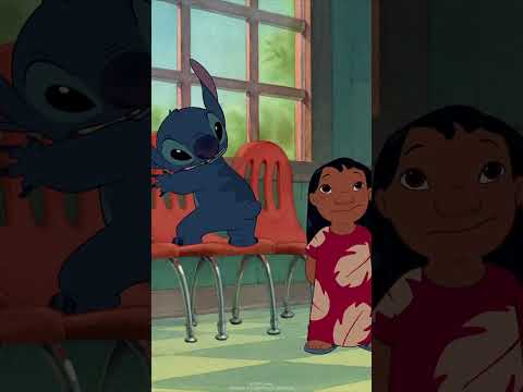 Lilo e Nani adotam Stitch