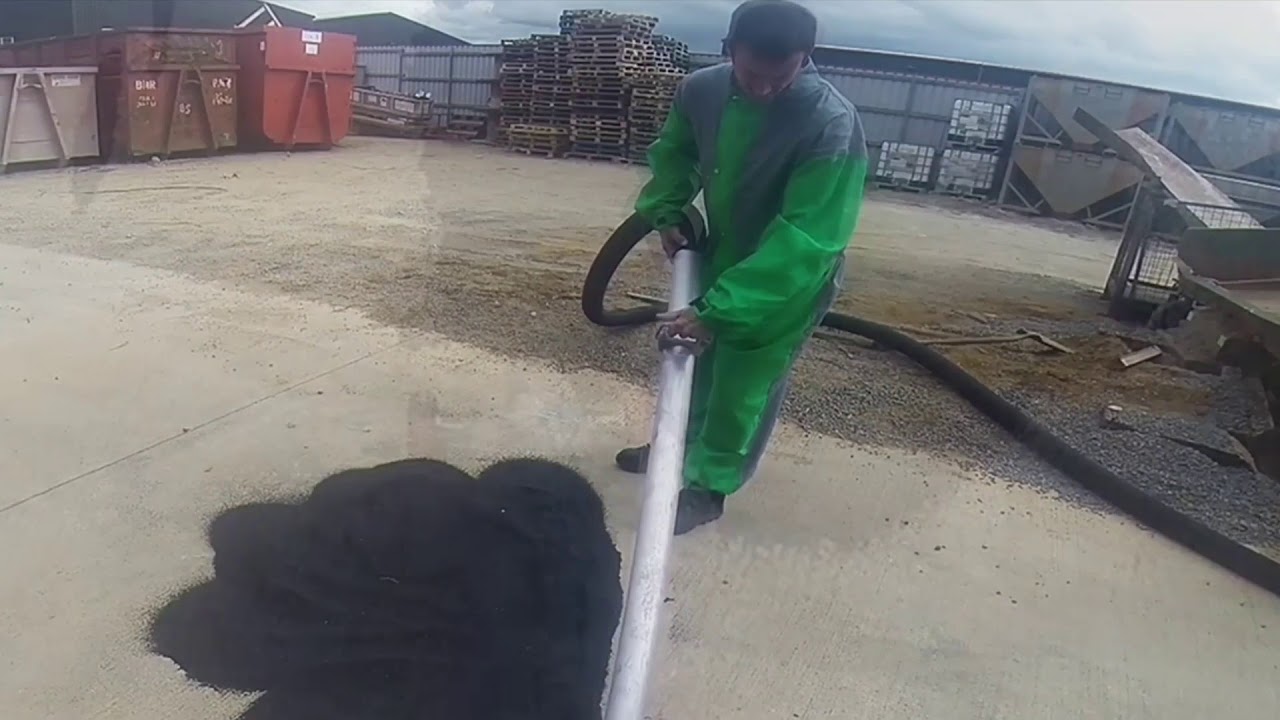 Portable AbVac Abrasive Recovery Unit - Airblast Eurospray