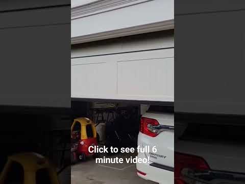 Garage Doors Opening and Closing #garagedoors