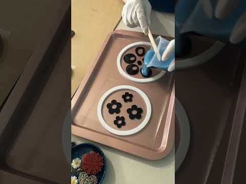 Making a silicone mold for resin earrings / craft