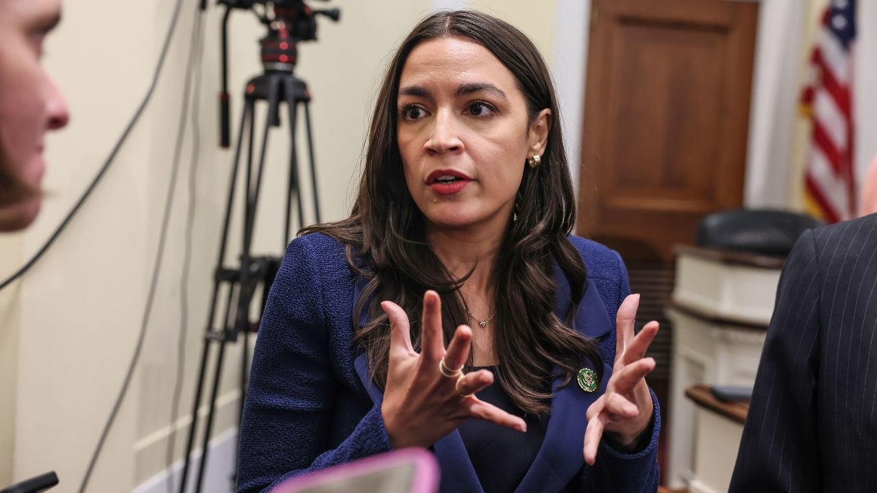 AOC Scandal Explodes - She Just Got Caught In Massive Lie