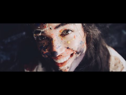 Thomas Davison - Me Abraça (CLIPE)