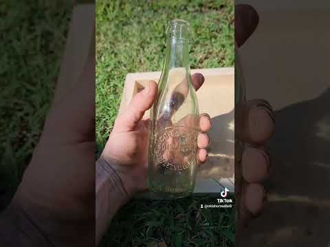 cocain Coca-Cola type 1910 Oklahoma Mudlarker at its recovered history this will go to my mentor
