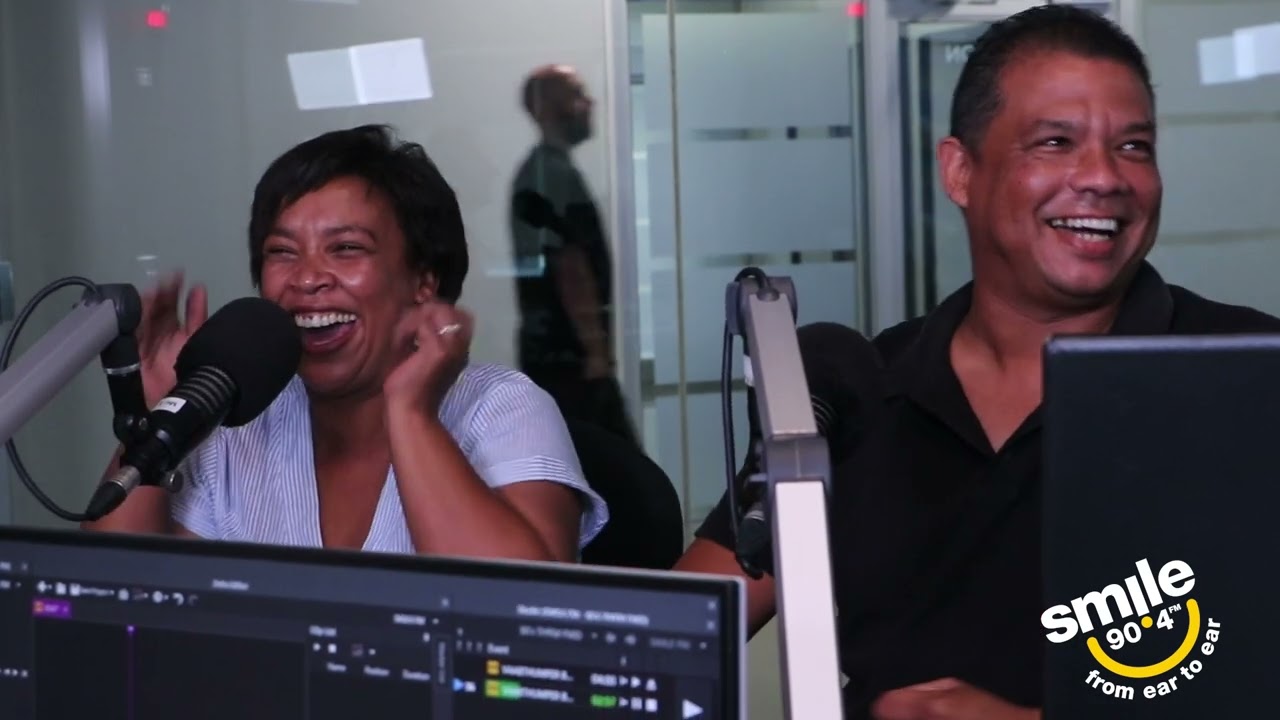 Help! We're Having a Wedding (in a week!) - Smile 90.4FM