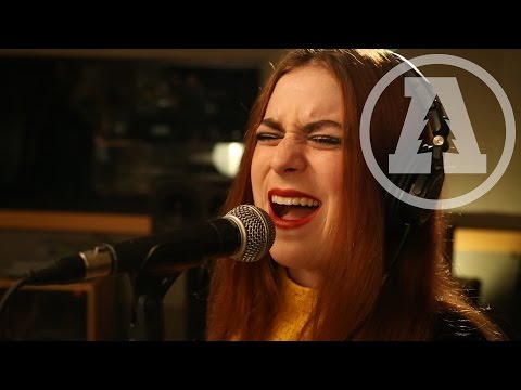 Kim Logan - Gentleman | Audiotree Live