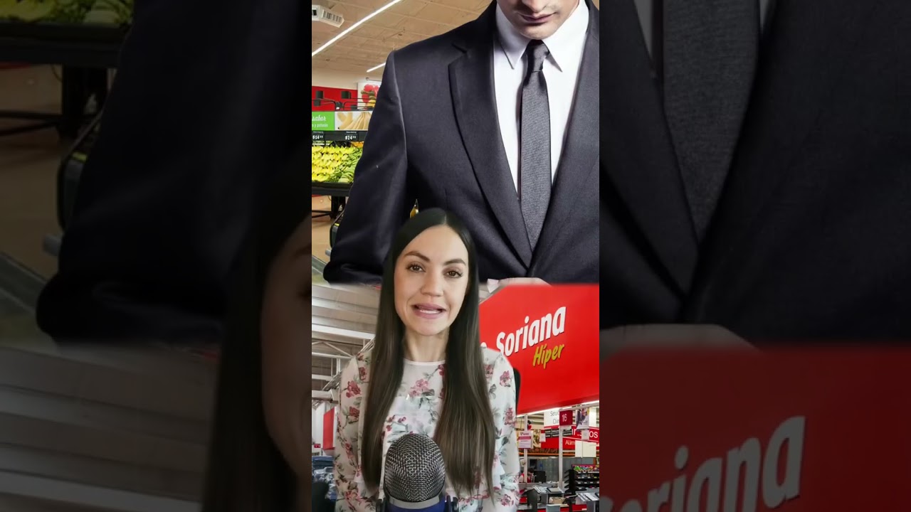How much does Soriana pay cashiers, salespeople, and managers?