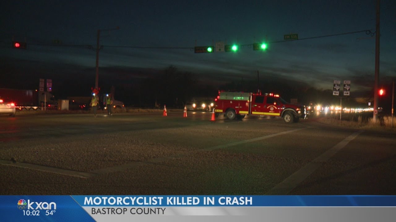 Motorcyclist killed after crashing into tree west of Bastrop