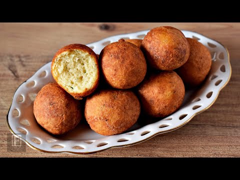 Garlic & Dill Ricotta Donut Holes Recipe | Castagnole salate alla ricotta
