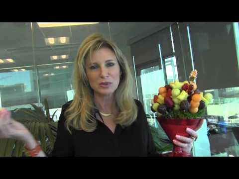 Lisa Taylor for Edible Arrangements