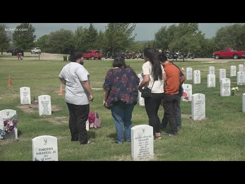 'Join me in learning the story of someone' | Colonel's challenge at Killeen Memorial Day Ceremony