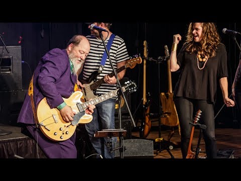 Shinyribs "Trouble, Trouble" LIVE on The Texas Music Scene