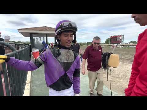 Tonal Vision gives jockey Jerion Barbosa another win on the card at Parx Racing
