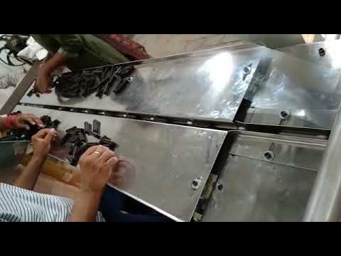 Smriti Machines - Manufacturer of horizontal flow wrap machine from ...