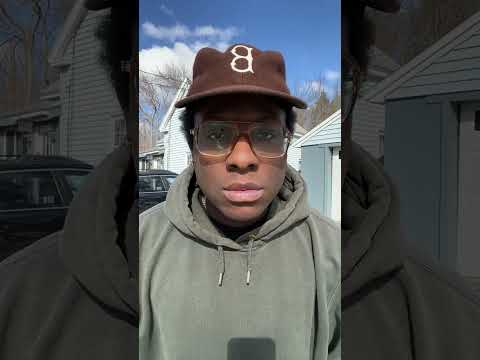 Hoodie Hunt Ep.4 | Carhartt Hoodie Review #hoodie #basichoodie #fashionessentials #hoodiehunt
