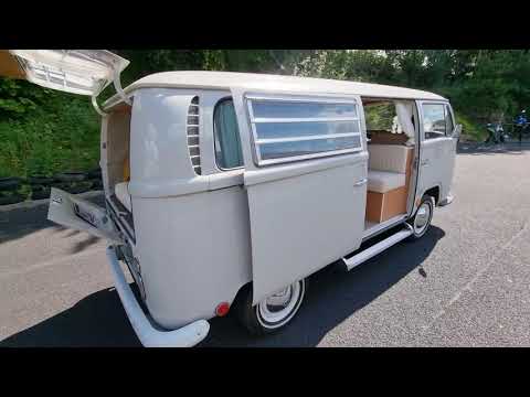 1968 VW Westfalia camper.