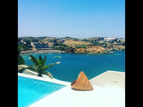 Capsis Out of the Blue Room View with Jacuzzi | Family Experiences Blog