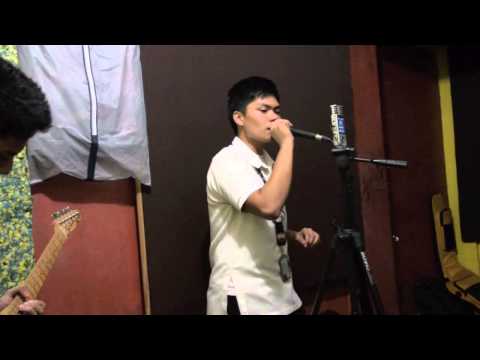 UST SoundCheck 2014: Lover's Quarrel- The Common Thread