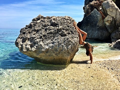 HAPPY SOUL YOGA RETREAT SARDINIA