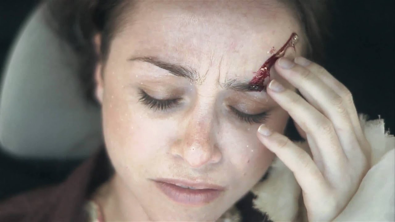 Danielle Harris - Stake Land - Belle 